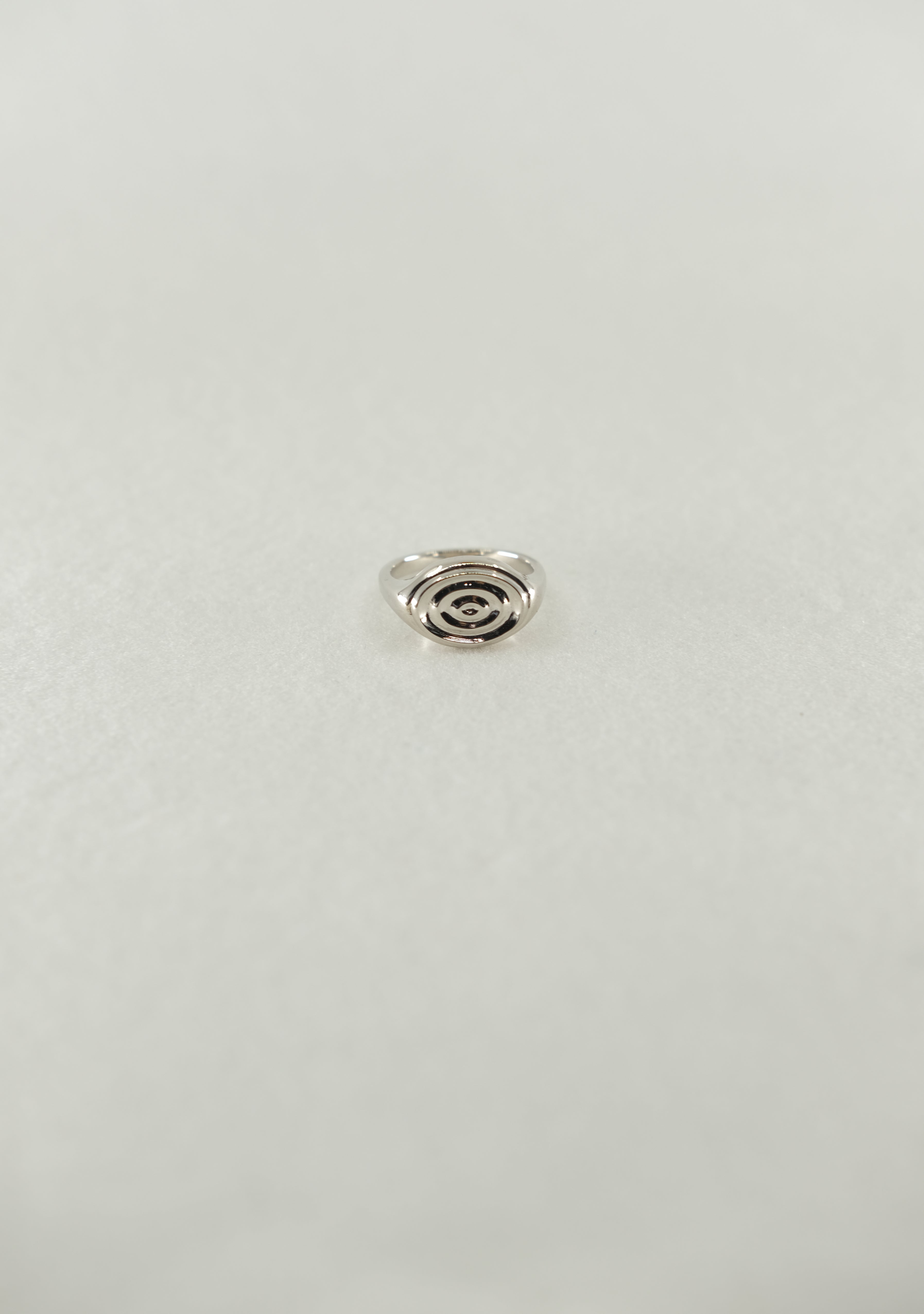 PUPIL CASKET The Luke Ring – UNO SHOWROOM